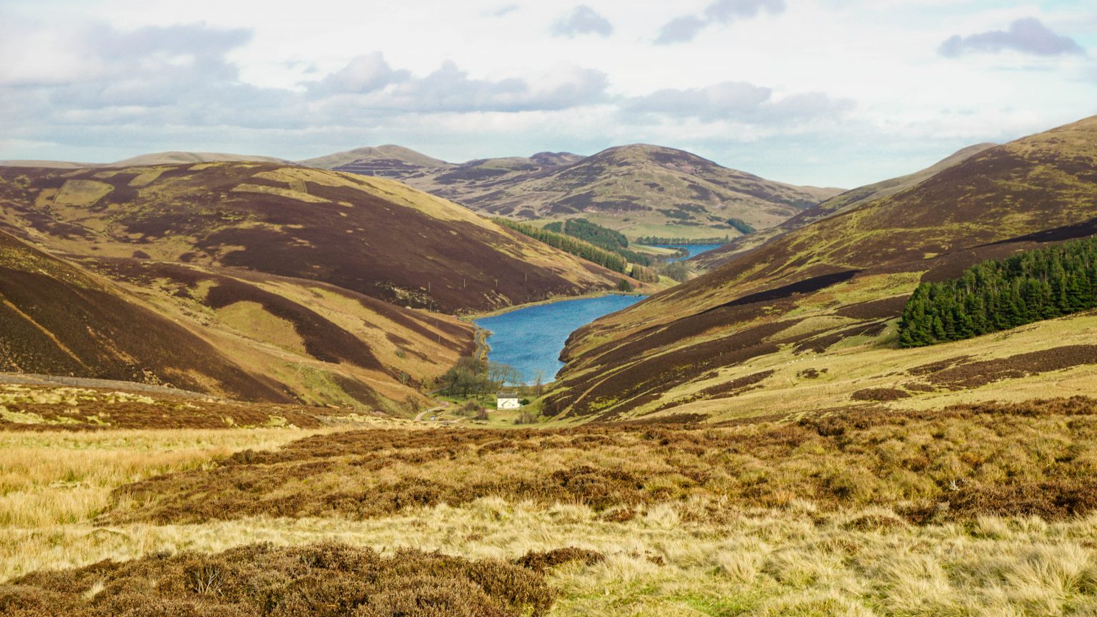 A day trip to Pentland Hills from Edinburgh - Empnefsys & Travel
