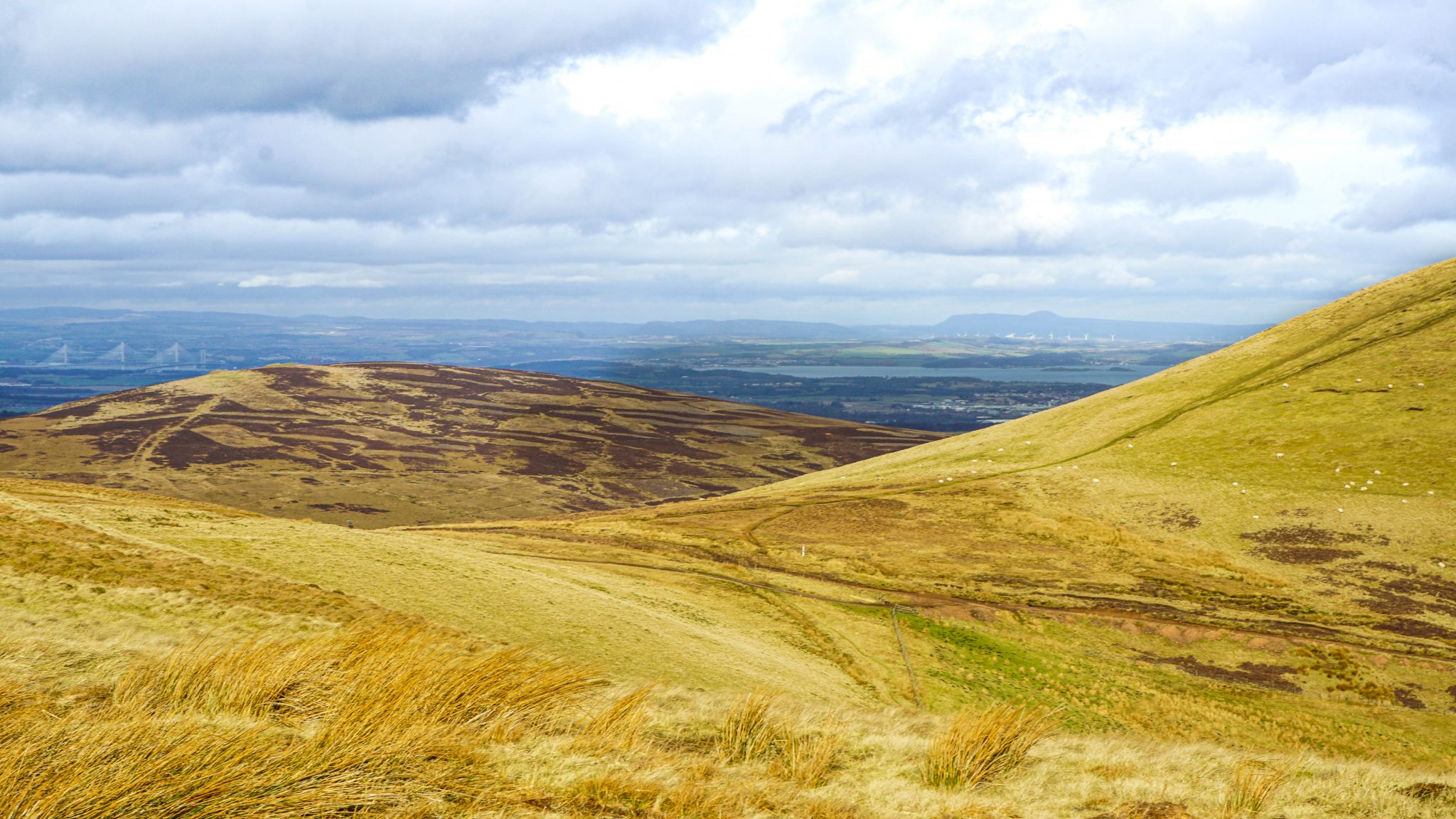 A day trip to Pentland Hills from Edinburgh - Empnefsys & Travel