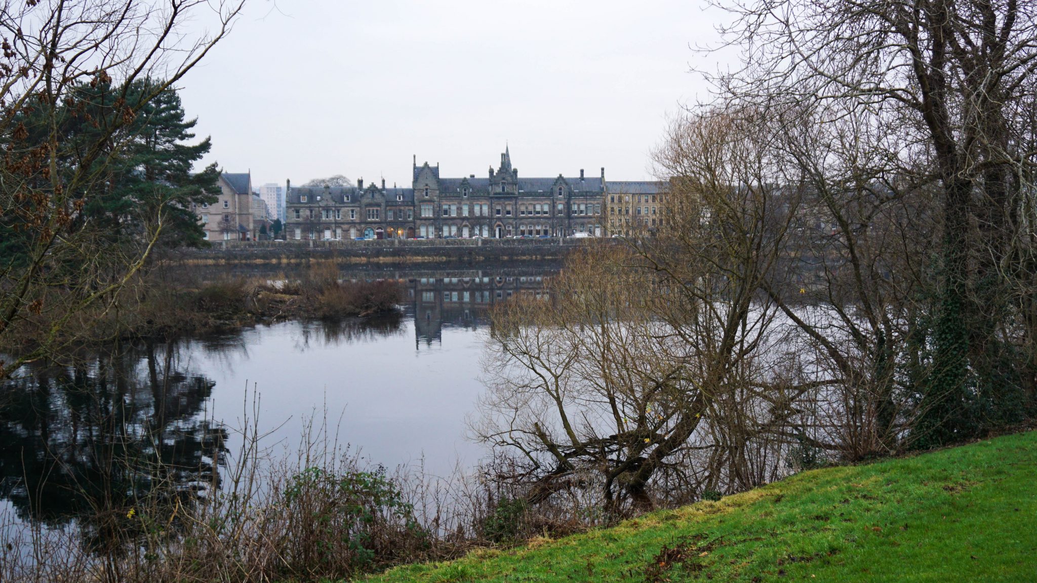 A day trip to Perth from Edinburgh - Empnefsys & Travel