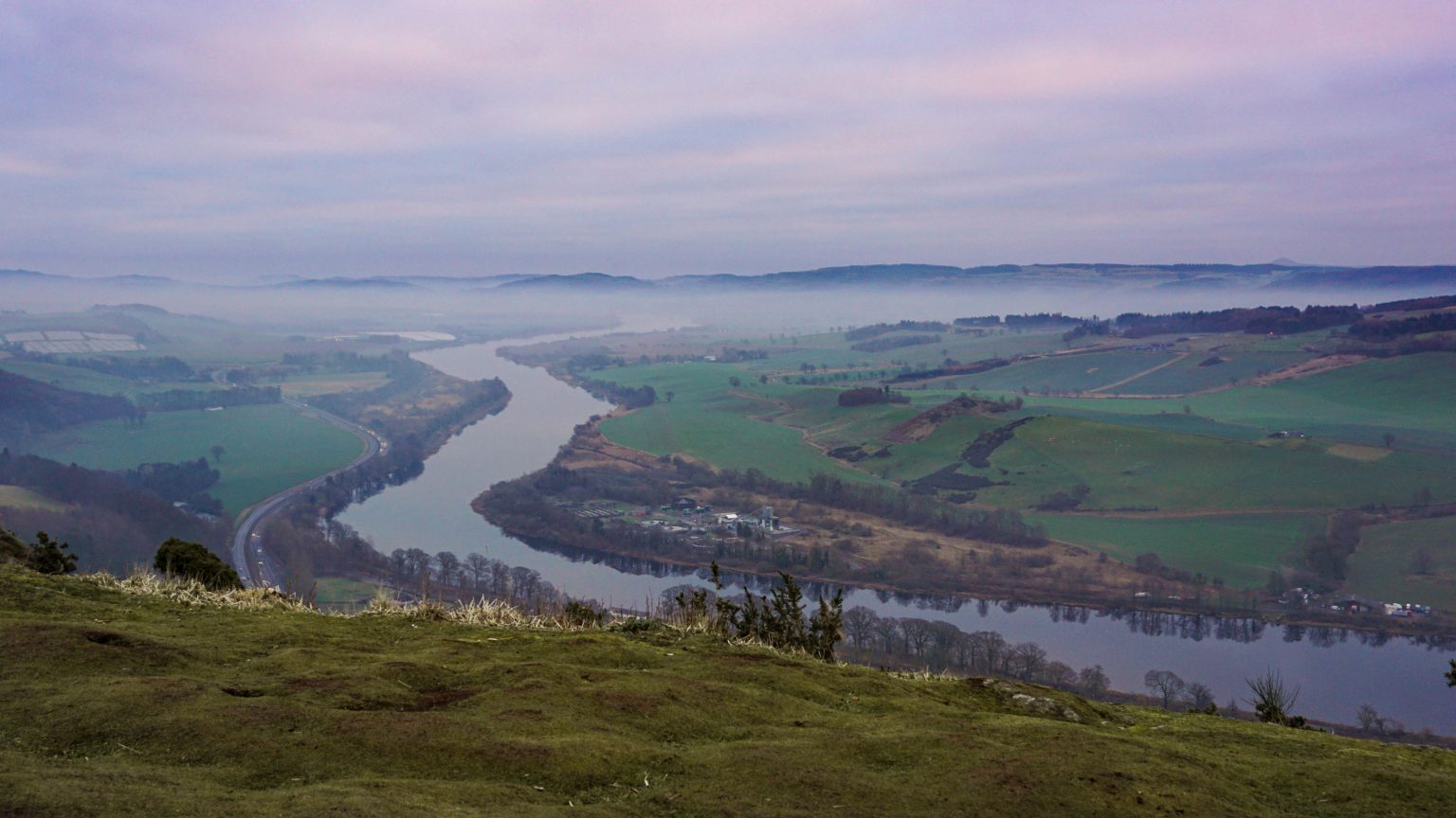 A day trip to Perth from Edinburgh - Empnefsys & Travel