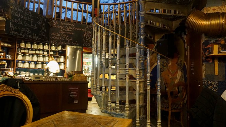 My first travel conference and a solo trip to Riga - Empnefsys & Travel