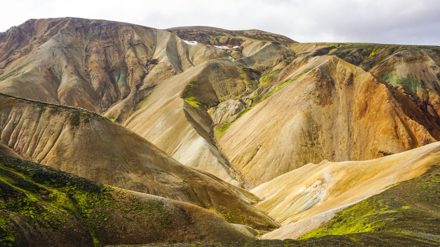 Landmannalaugar in a Day: Things to Do and Tips - Empnefsys & Travel